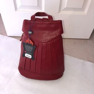 ameri | Bags | New Ameri Red Leather Purse Attractive Backpack | Poshmark